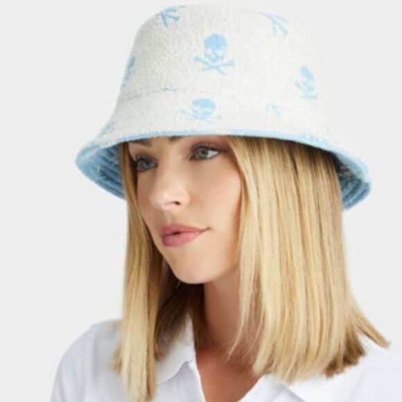 G/FORE | Accessories | Gfore Reversible Boucle Intarsia Skull And Tees ...